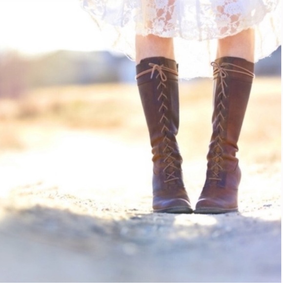 Frye | Shoes | Frye Villager Lace Up Tan Leather Tall Knee High Block ...